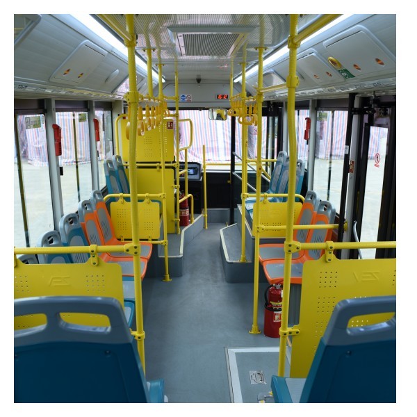 25 Seats Diesel City Bus LHD RHD 7.7m With 4 Cylinder Diesel Engines ...